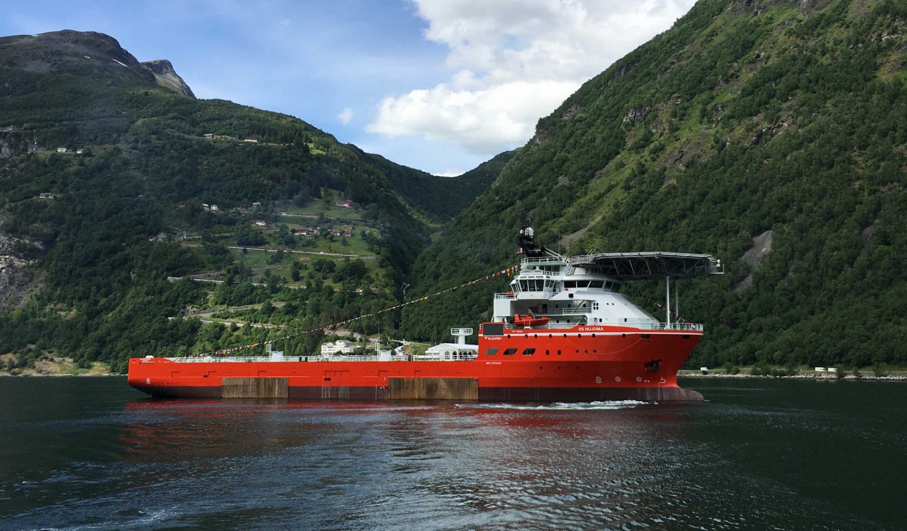 Handover ceremony for MT6022 "SS Nujoma" - Marin Teknikk